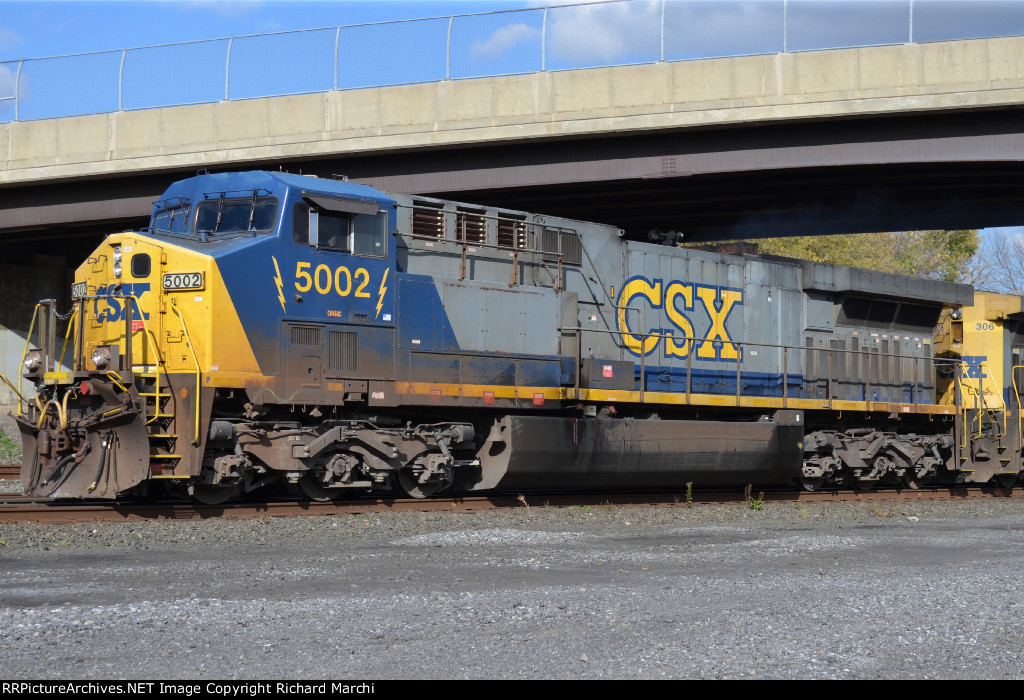 CSX 5002